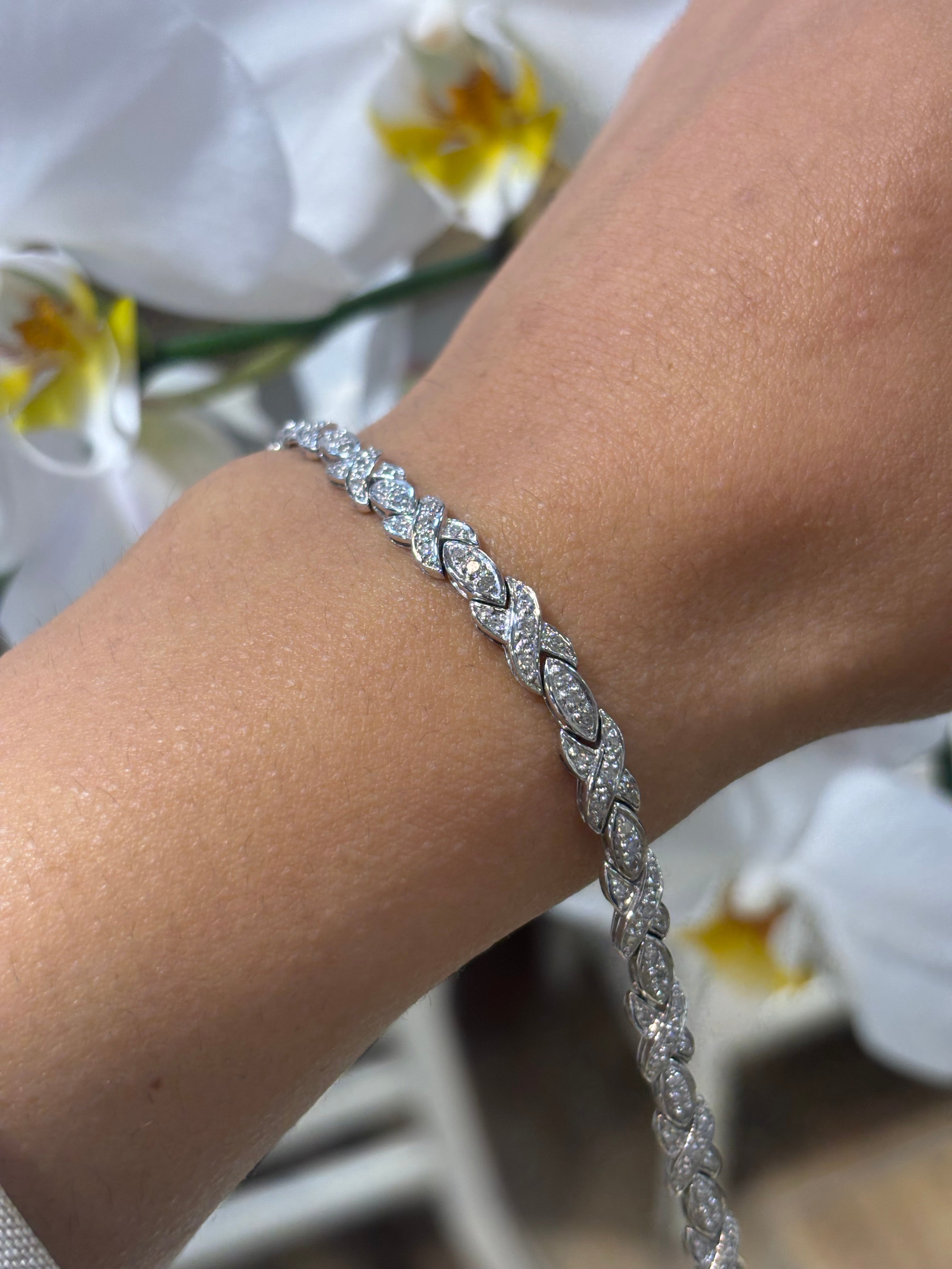 Women’s 9ct White Gold Fancy Link Diamond Tennis Bracelet - 1.50ct ...