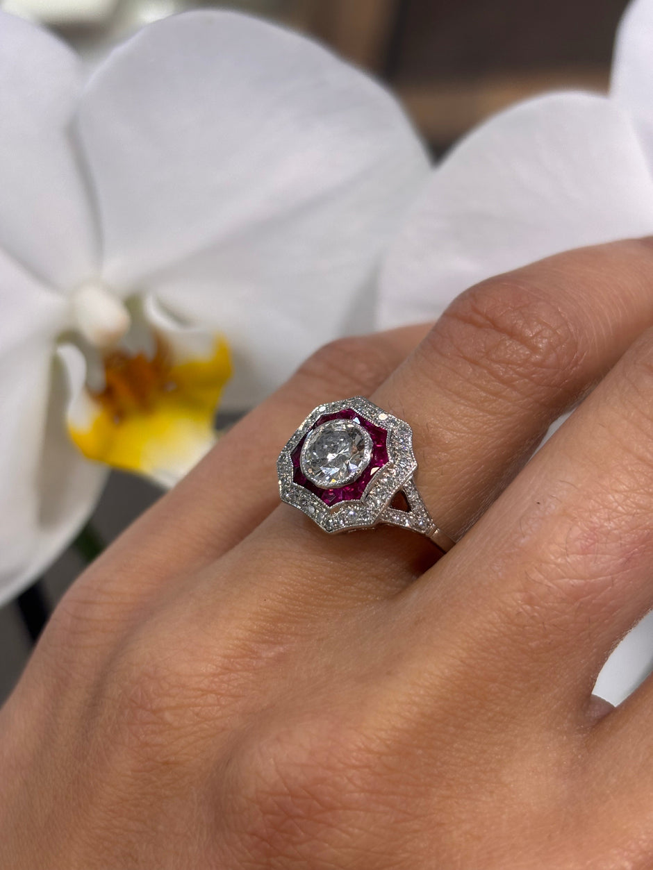 Leeds Premier Jewellers | Antique & Vintage Jewellery | Hyman's